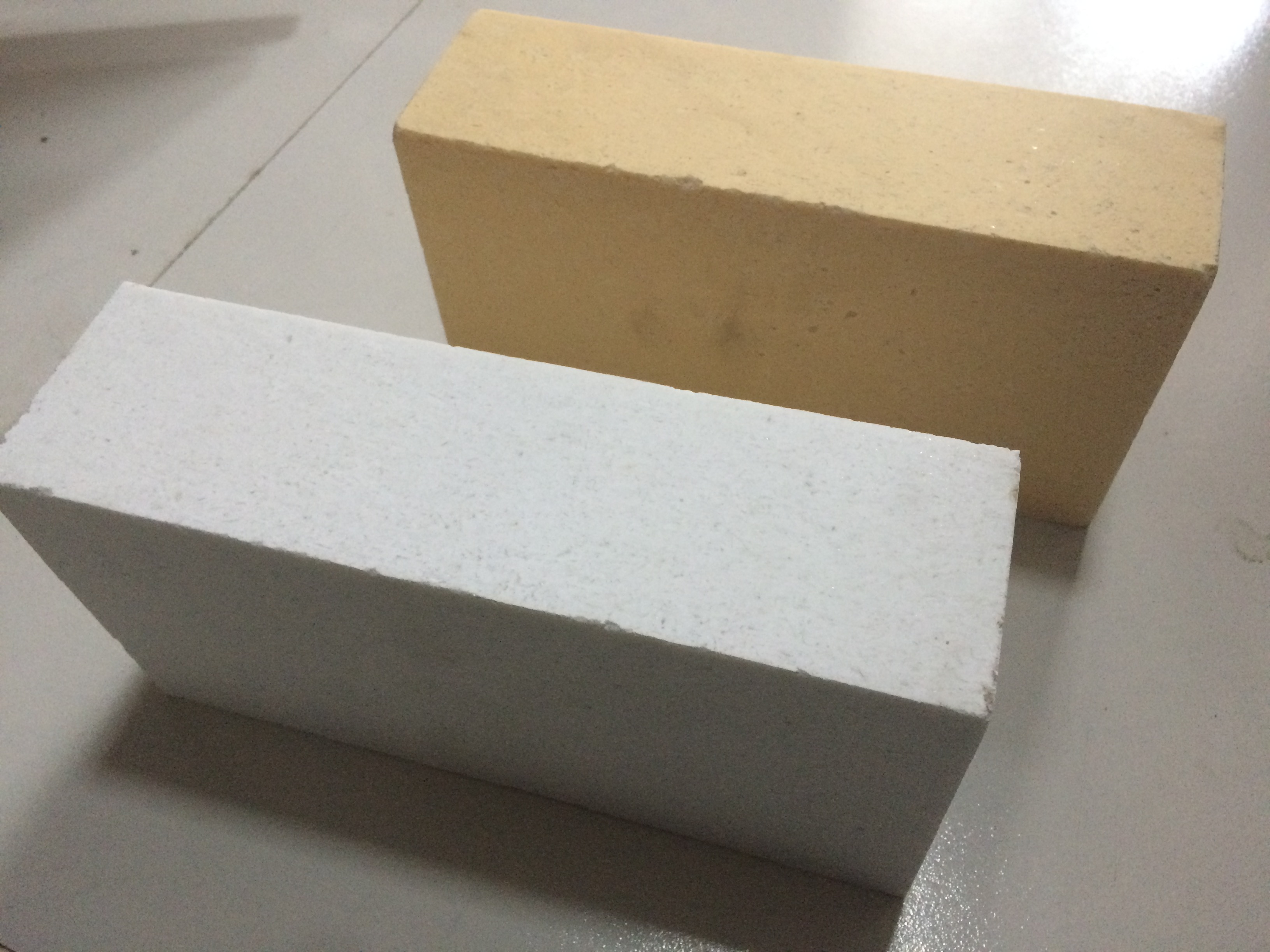 Corundum mullite refractory brick - Buy Product on Zhengzhou Kaiyuan ...